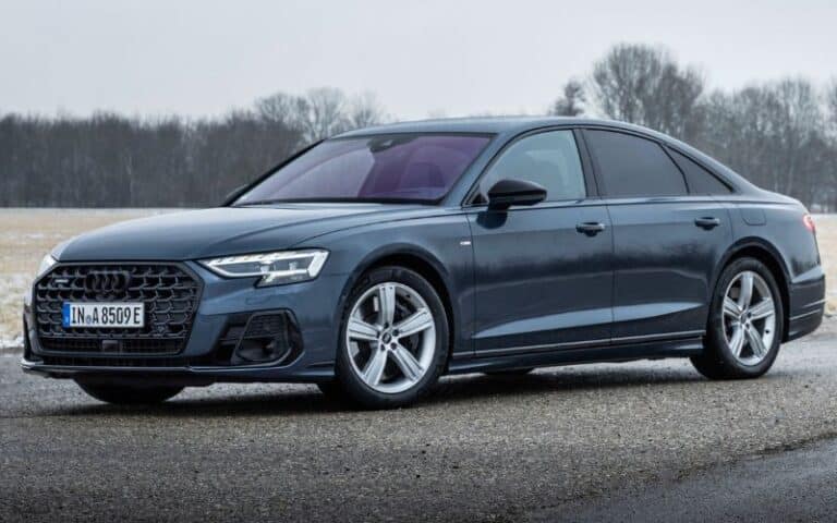 10 Luxury Cars With the Most Interior Room (With Pics) - Engine Patrol