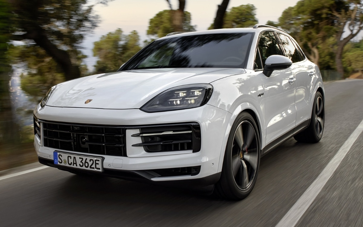 11 Hybrid SUVs with the Best Technology (With Pictures) - Engine Patrol