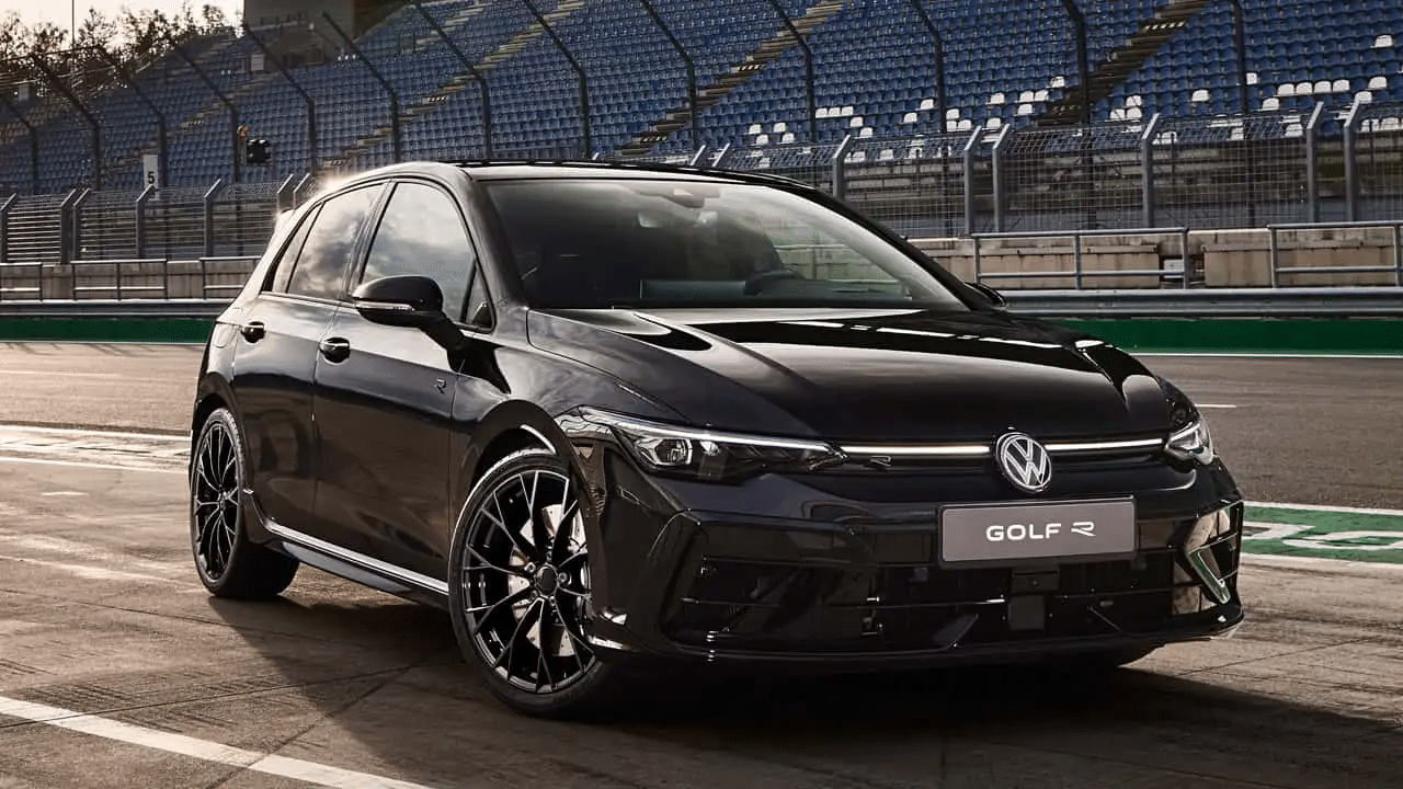 The Volkswagen Golf R Now Approaches a $50,000 Price Tag - Engine Patrol